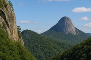 羅漢寺山は周回で楽しむ｜登山口駐車場難易度季節とコース時間の指標 | T-WALL